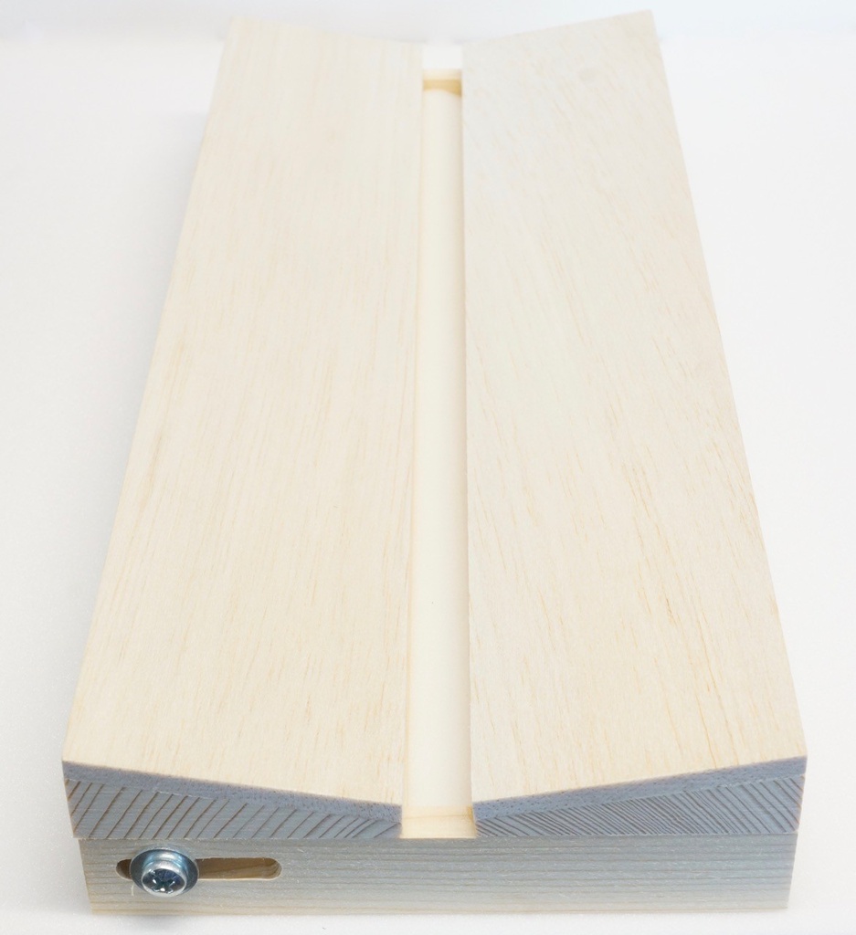 Etaloir Balsa Incliné à Rainure Variable | Entomo Silex